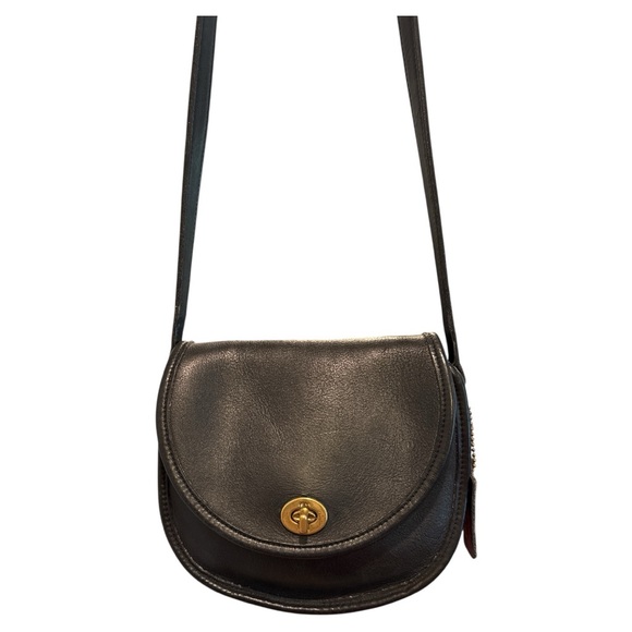 Coach | Bags | Vintage Coach Watson 998 Turn Lock Black Crossbody Purse ...